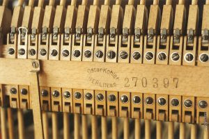 How do I find the serial number on an upright or grand piano ...